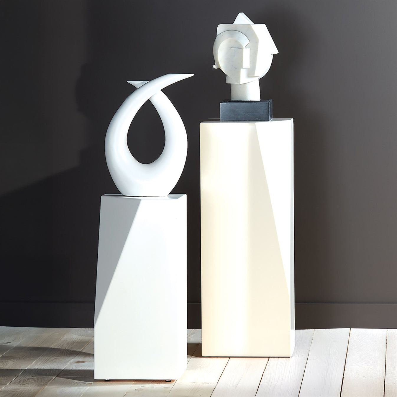 Facet Pedestal – Grats Decor Interior Design & Build Inc.